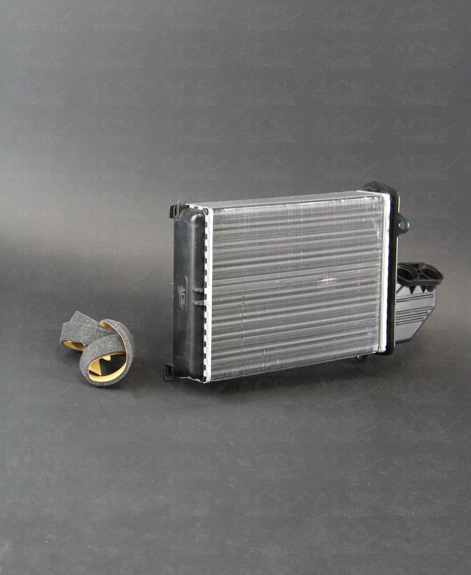 110509 Радиатор отопителя для BMW 3 E36 (90-99) Behr AC+