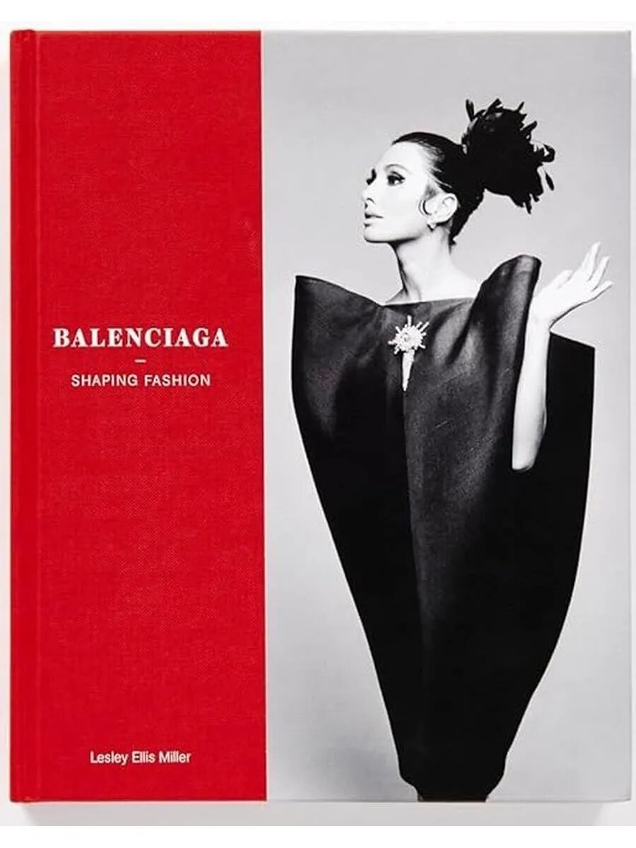 Balenciaga Shaping Fashion высокая мода | Victoria and Albert Museum