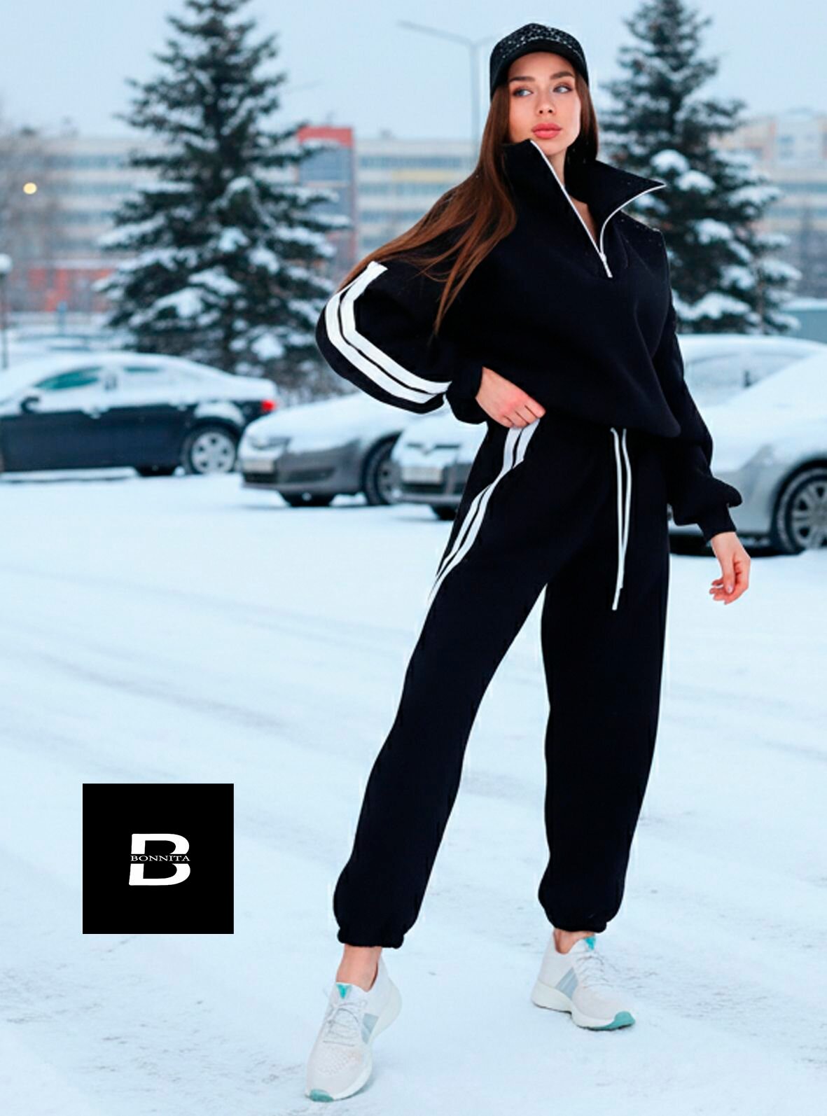 Костюм спортивный