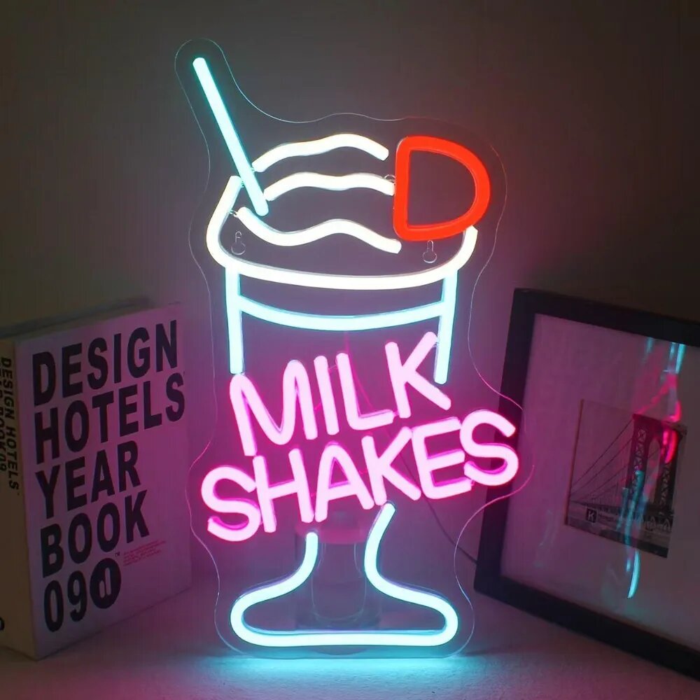 Неоновый светильник в форме коктейля MILK SHAKES для декора бара
