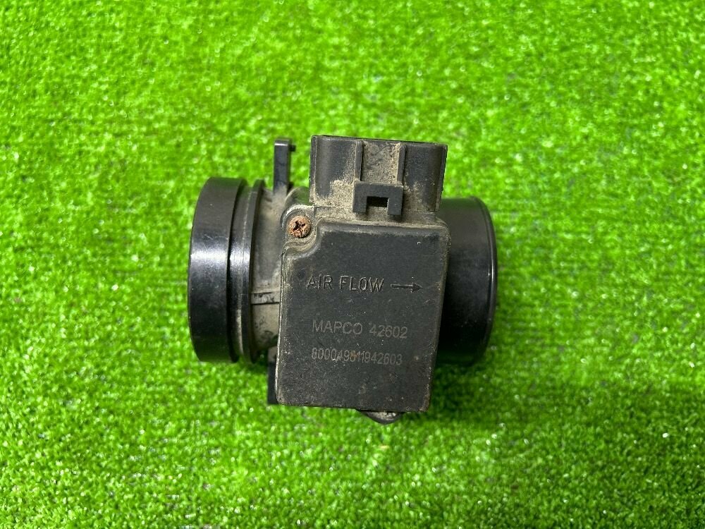 Датчик массового расхода воздуха Ford Focus 1