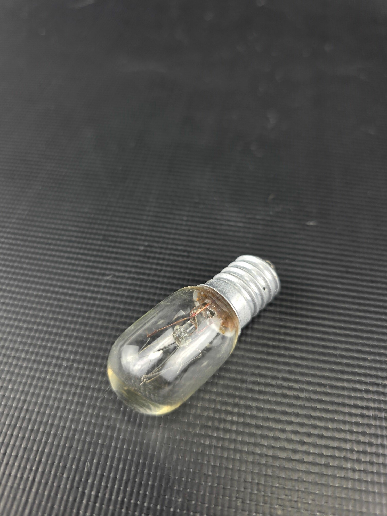 Лампа для холодильника 15W E14 220V ПШ 235-245