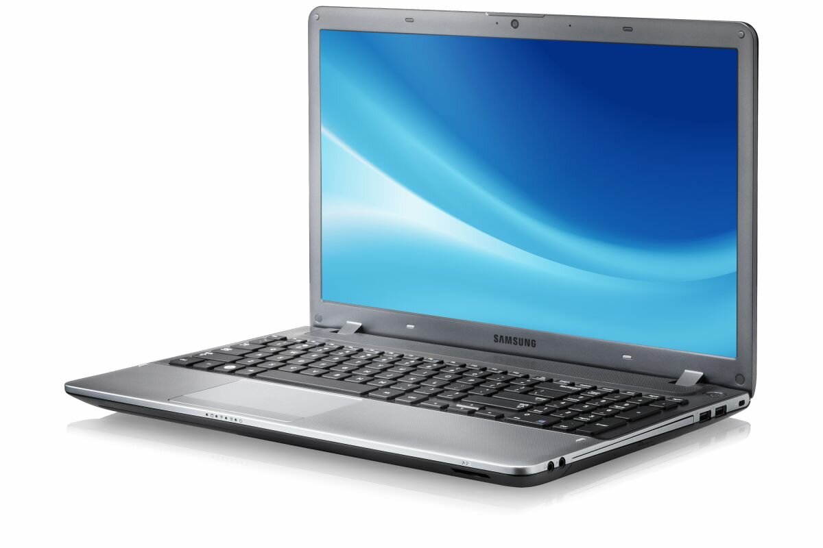 Ноутбук 15.6" Samsung NP350V5C-S1FRU Intel Core i5 3230M 2.6GHz/RAM 6Gb/SSD 120Gb/AMD Radeon HD7670 1Gb/DVD-RW