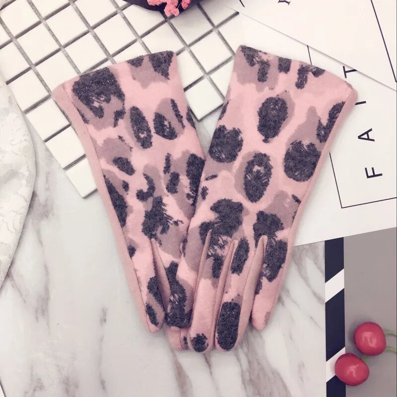 Варежки для женщин