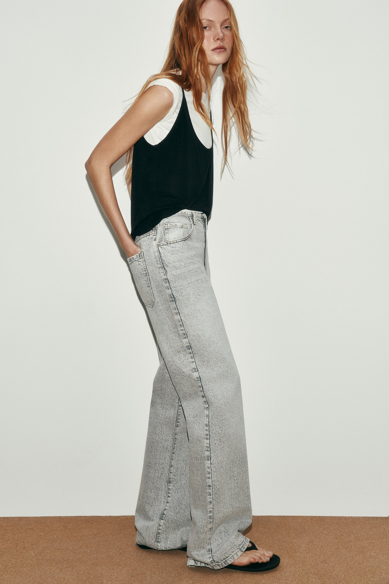 Джинсы широкие широкие с высокой посадкой 