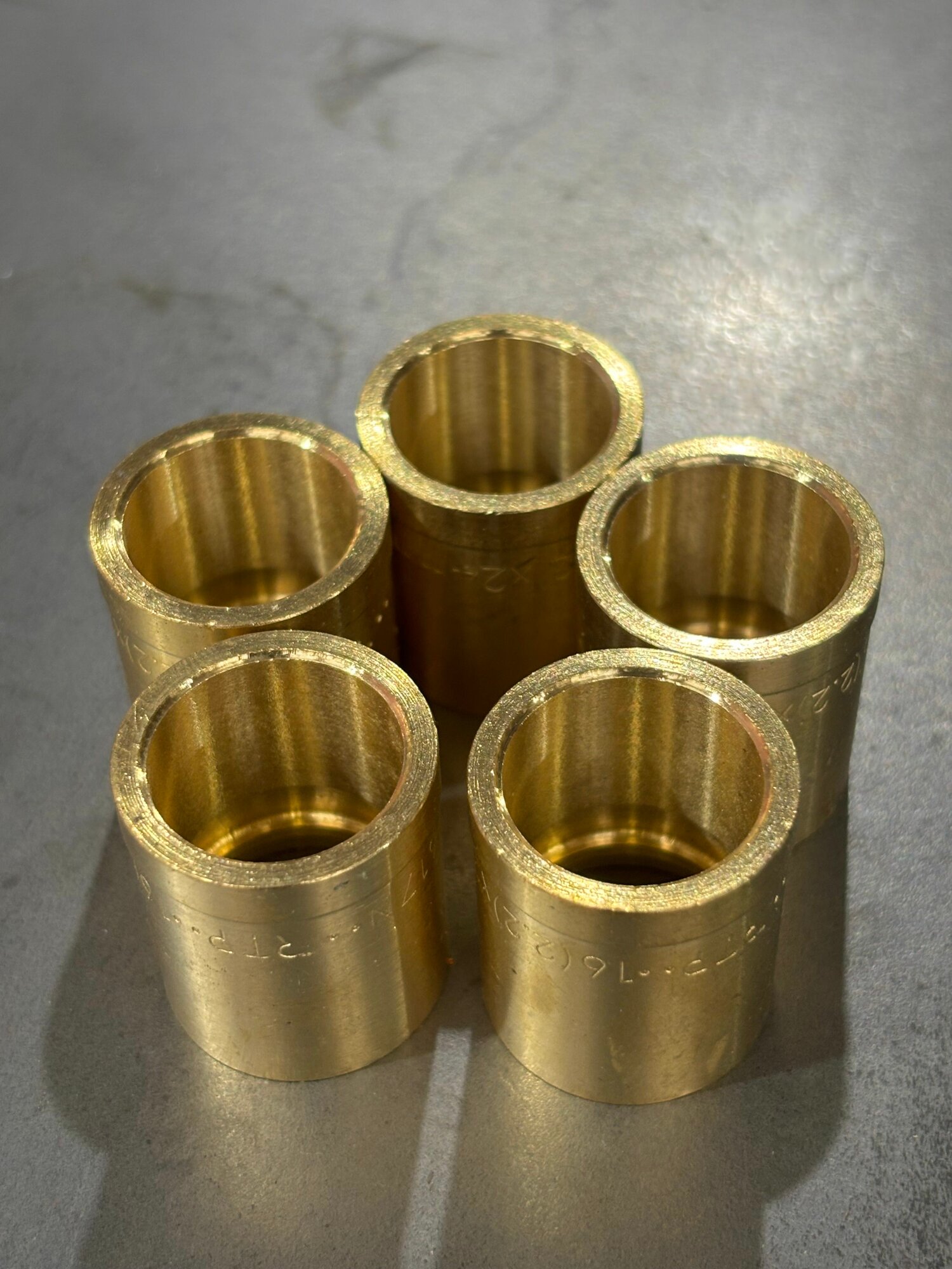 Гильза аксиальная латунная диаметр16 мм, 5 штук