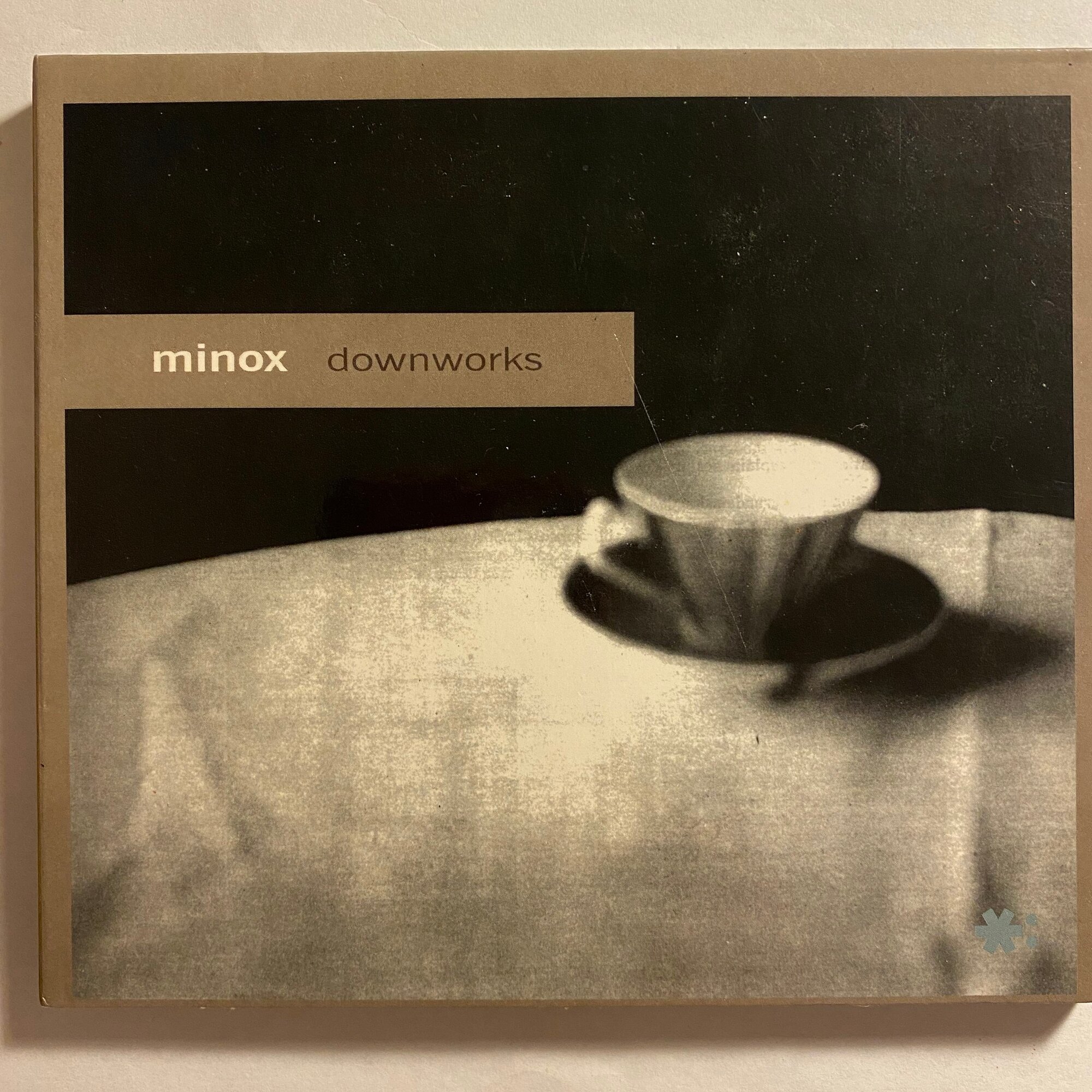 Компакт-диск (CD). Minox. Downworks.