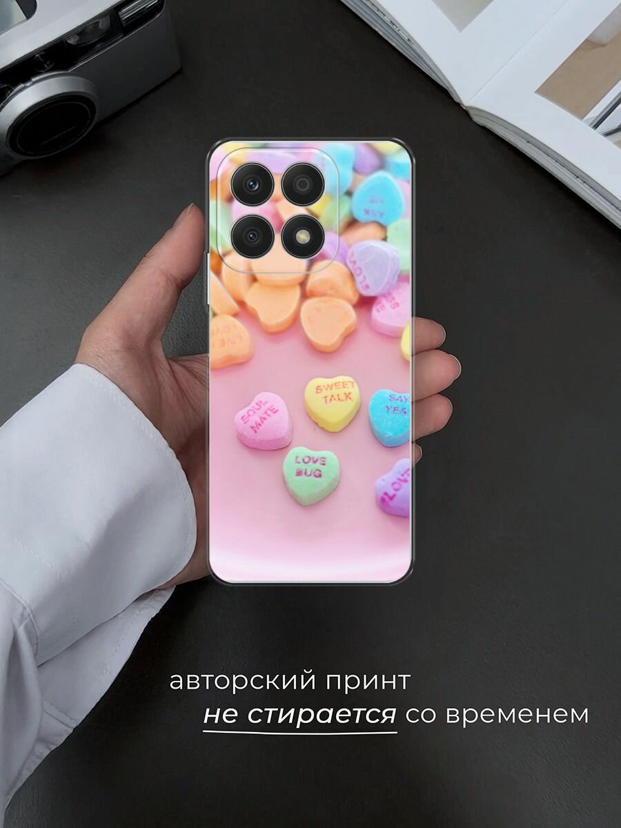 Чехол на Honor X8A / Хонор X8A с принтом "Конфетки сердечки 2" — фото 1