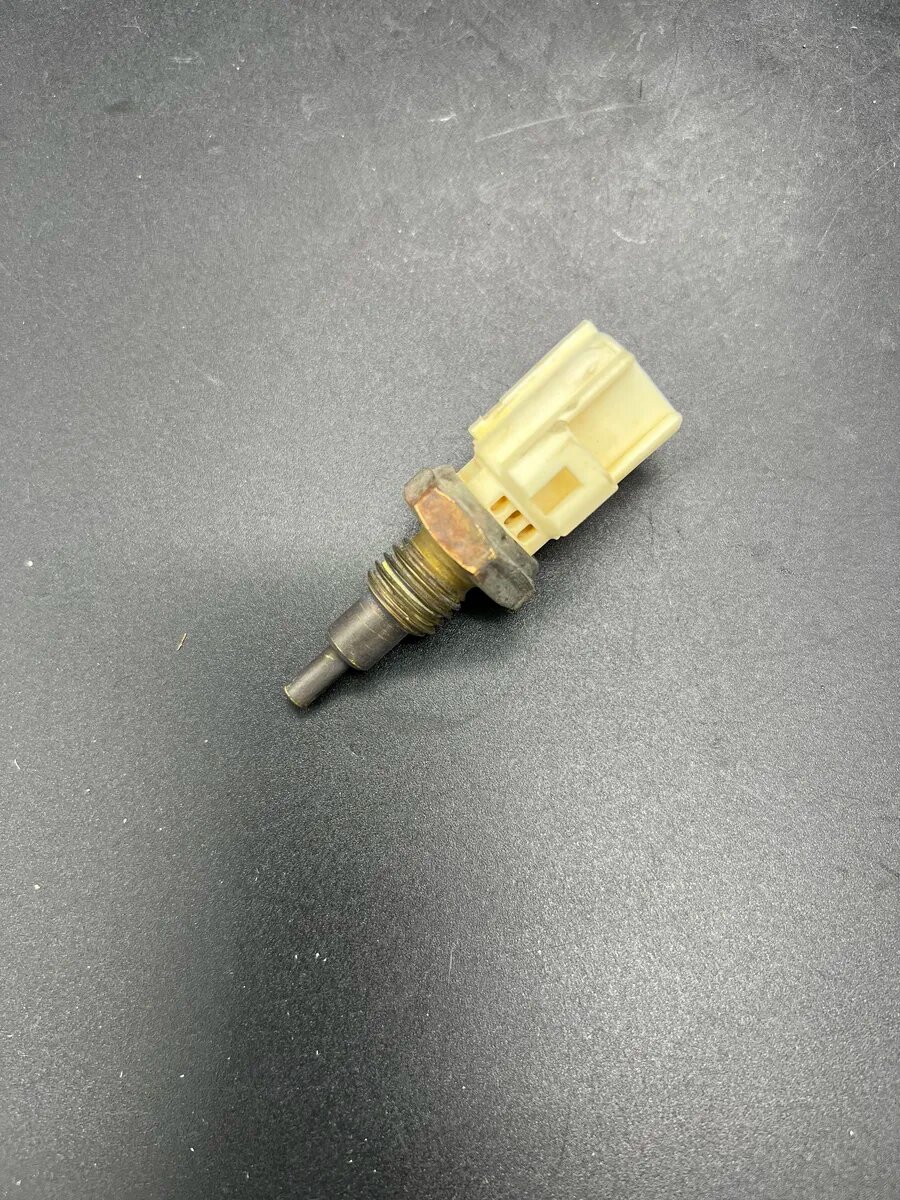 Датчик температуры охлаждающей жидкости Контрактный Toyota