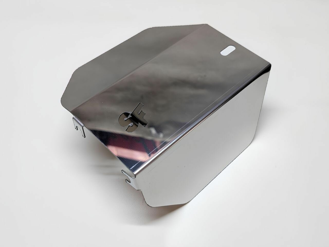 Термоэкран SpeedFreak ( тепловой экран, защита ) стартера для 8кл и 16кл двигателей автомобилей ВАЗ 2101-2107,2121,2123, Нива, Chevrolet Niva, Niva Travel, Niva Urban.