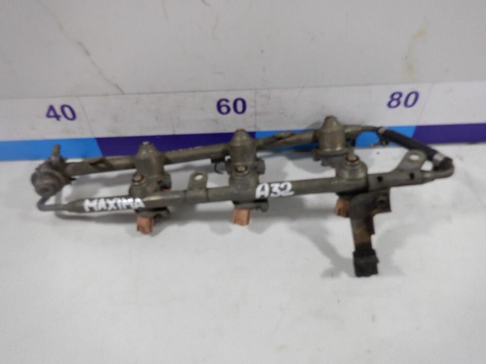 Форсунка топливная Nissan Maxima A32