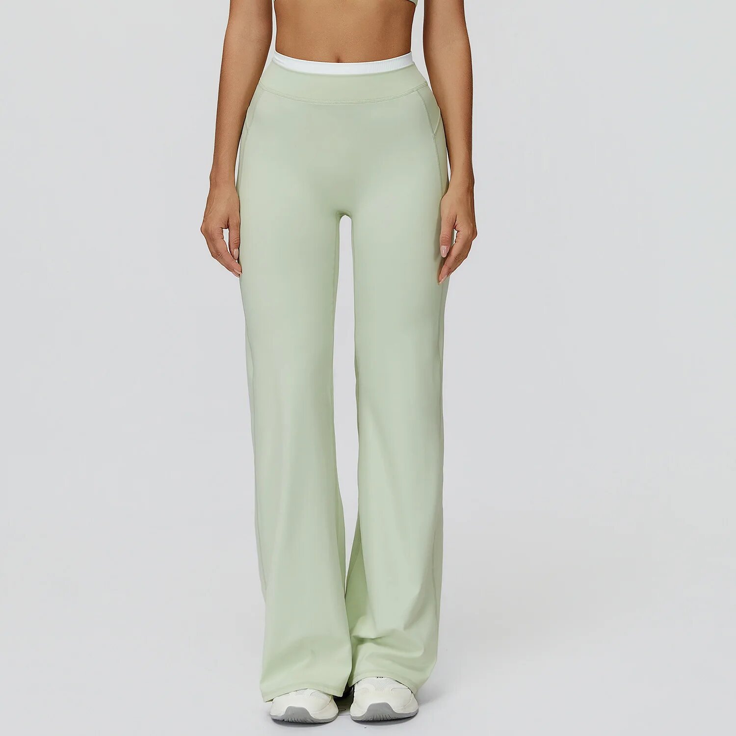 Спортивные штаны женские зеленые Light fruit green, размер L