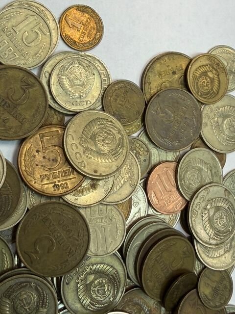 Набор монет СССР и России 1961-1993г, 100 шт. В подарочной упаковке