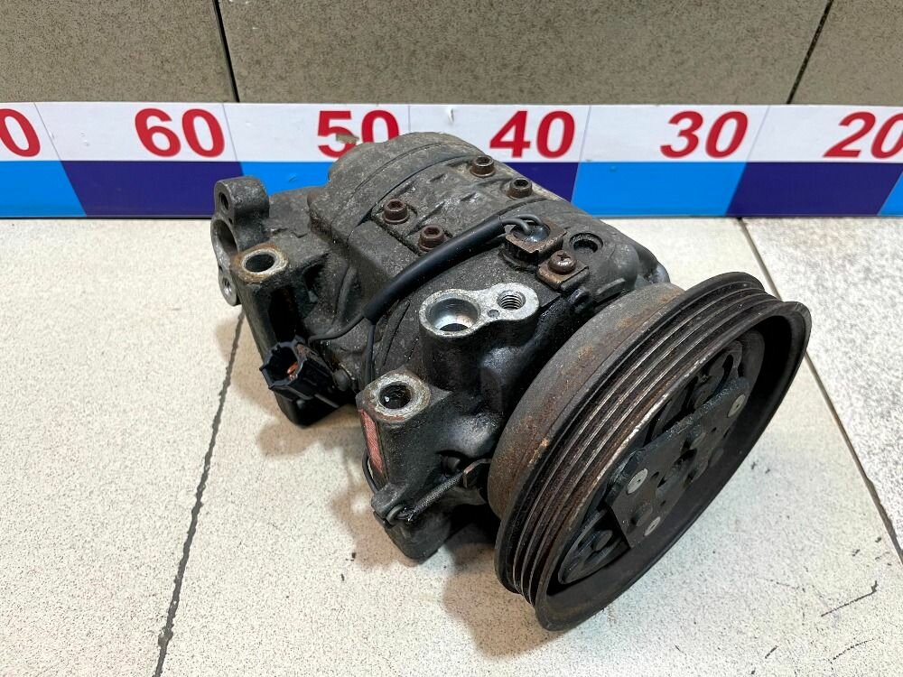 Компрессор кондиционера Nissan Almera N15 926002M218
