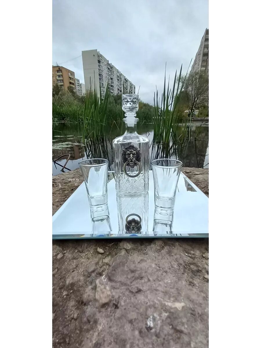 Графин граненый большой Лев 500мл+ 2 стопки высокие 50мл