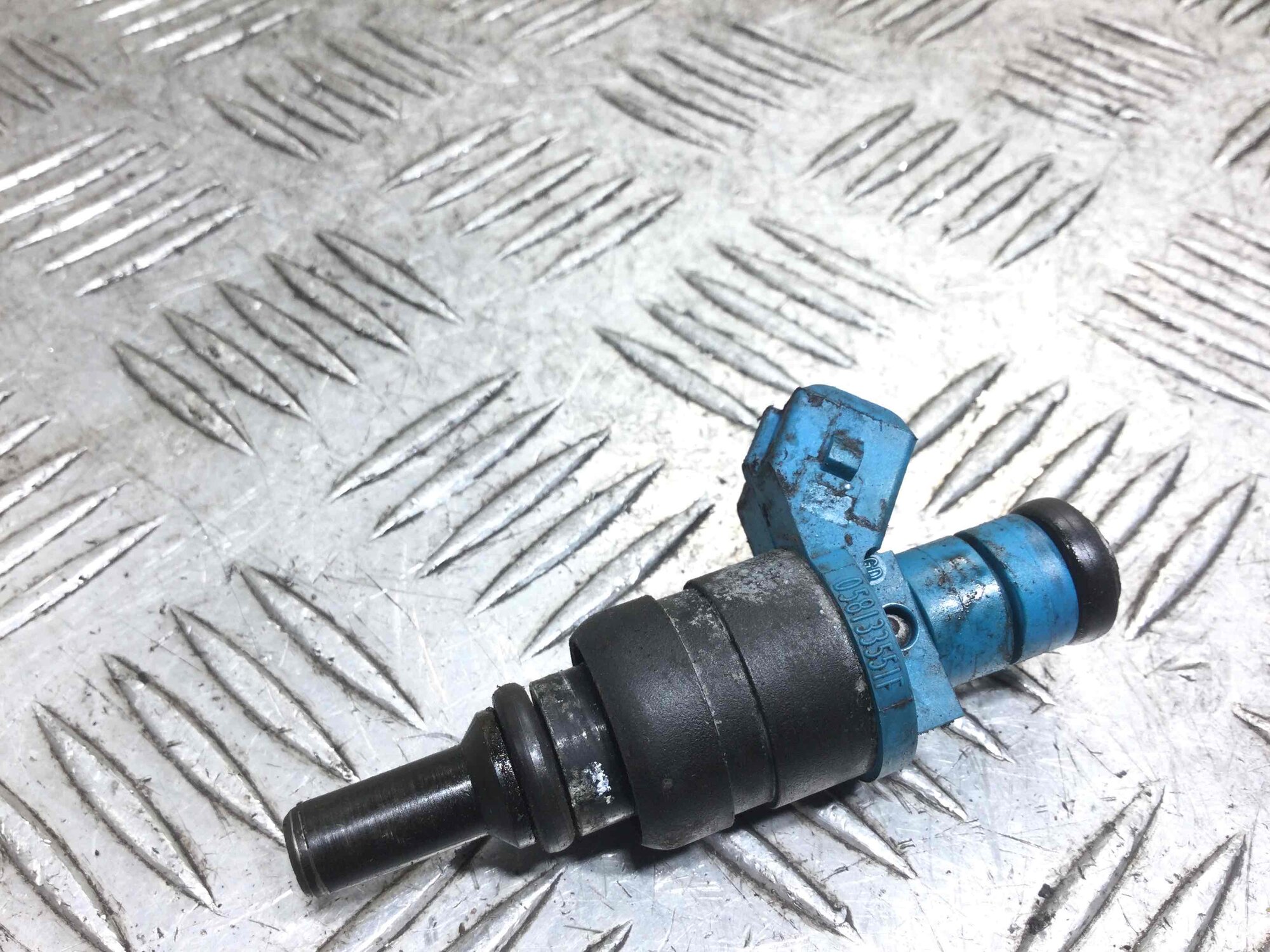 Б/У Форсунка Audi A4 B5 (1994-1999) 2001 г.