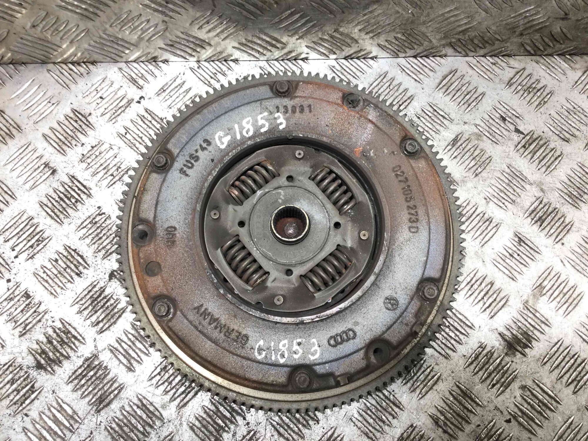 Б/У Маховик Volkswagen Golf 4 поколение (1997-2004) 2000 г.