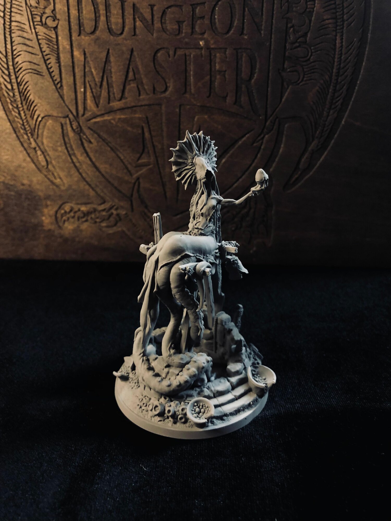 Морская Ведьма - Миниатюра для настольных игр DnD, ДнД, Dungeons & Dragons, Pathfinder.