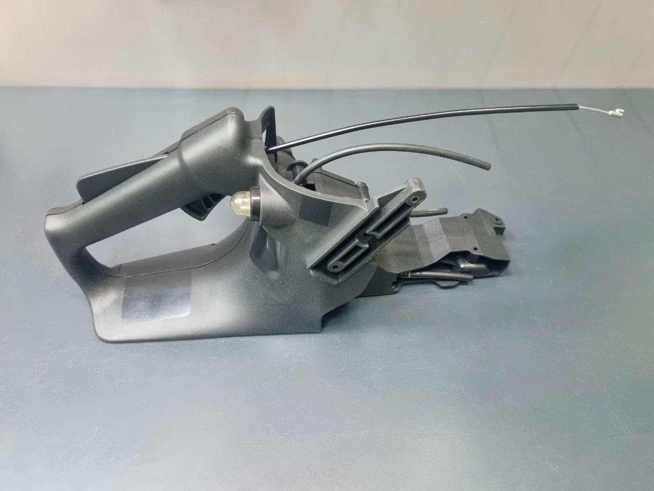 Рукоятка задняя в сборе Интерскол, для бензопилы Интерскол ПЦБ-14/35Л, оригинал, арт.183300014/0