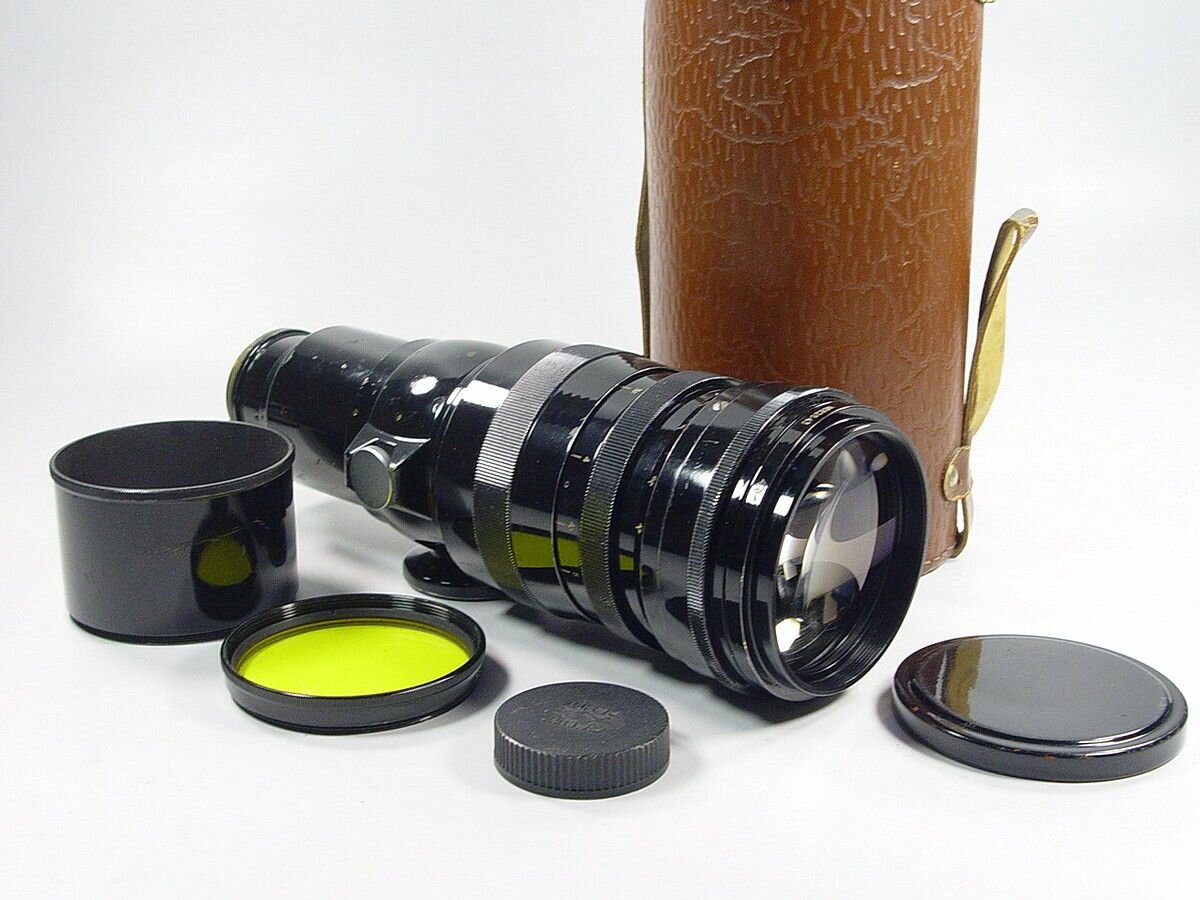 Теле объектив Таир-3 4.5/300 М42. Зомз, Grand Prix Brussels 1958. Футляр, фильтр, крышки.