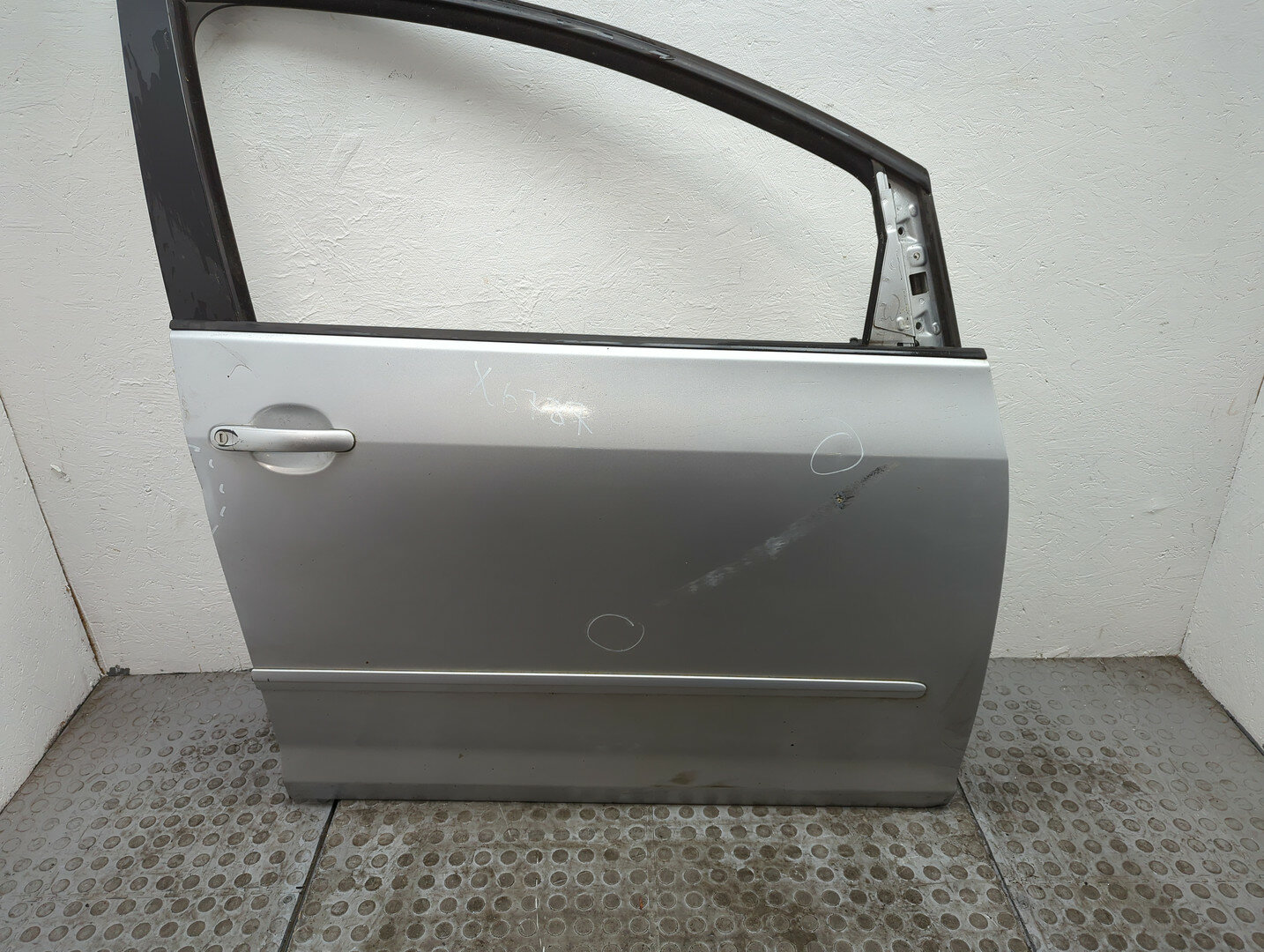 Дверь боковая (легковая) правая передняя Volkswagen Golf Plus Б/У