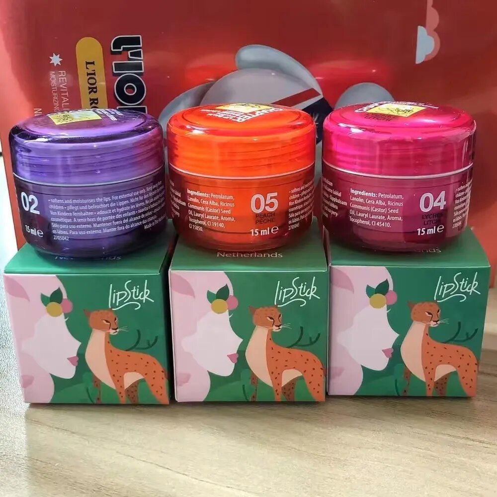 Бальзам для губ Chapter Ягоды асаи, личи и персик для ухода за губами 3 шт