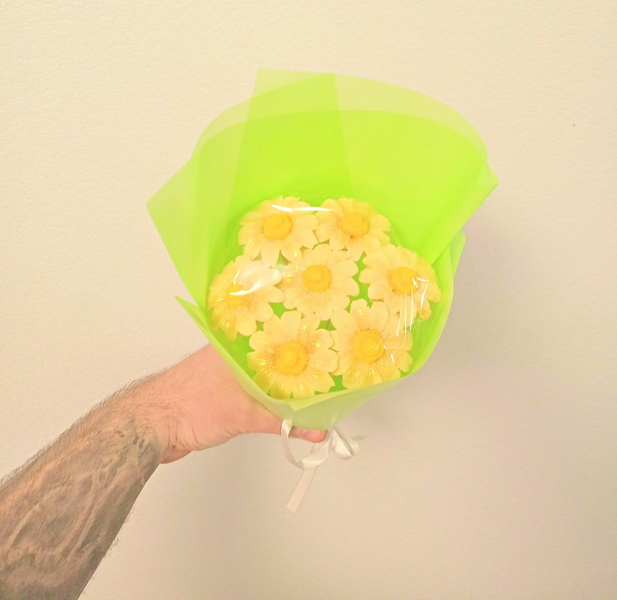 Сладкий букет ShokoTrendy подарок на день рождения/14 февраля/8 марта шоколадные ромашки 7 цветов