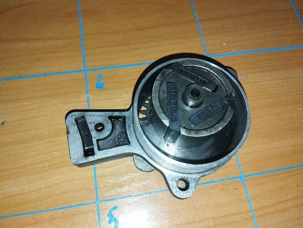 Насос вакуумный Крайслер Вояджер 4 Б/У с пробегом