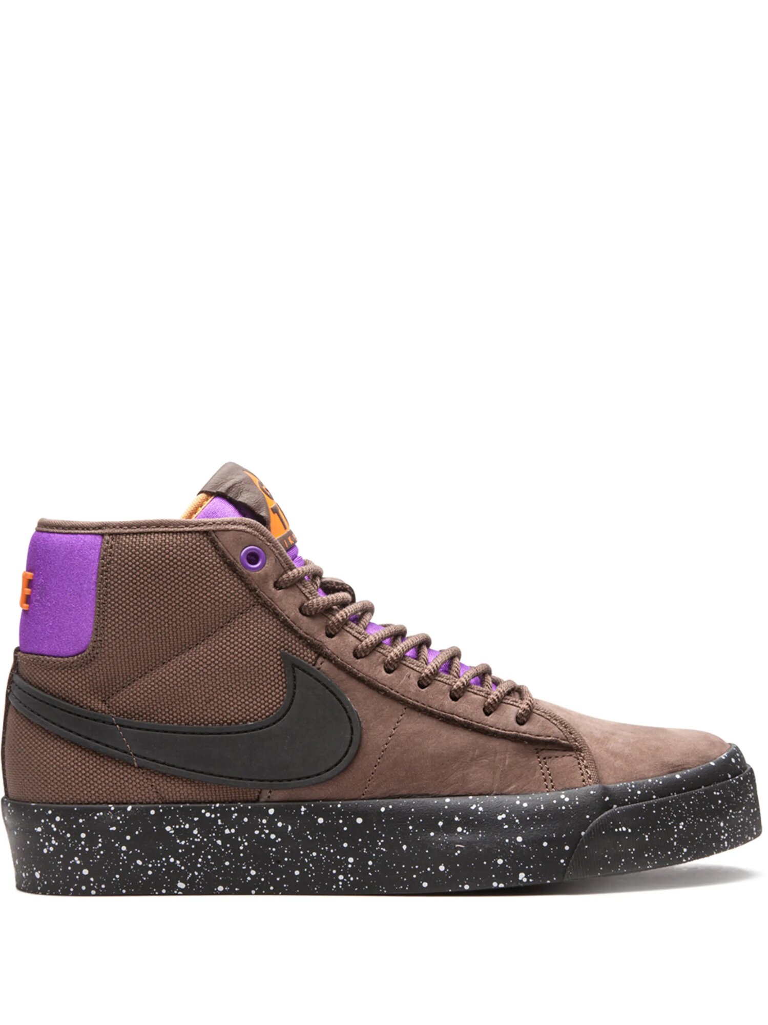 Кроссовки NIKE SB Zoom Blazer Mid Pro GT QS, размер 10.5 US, коричневый