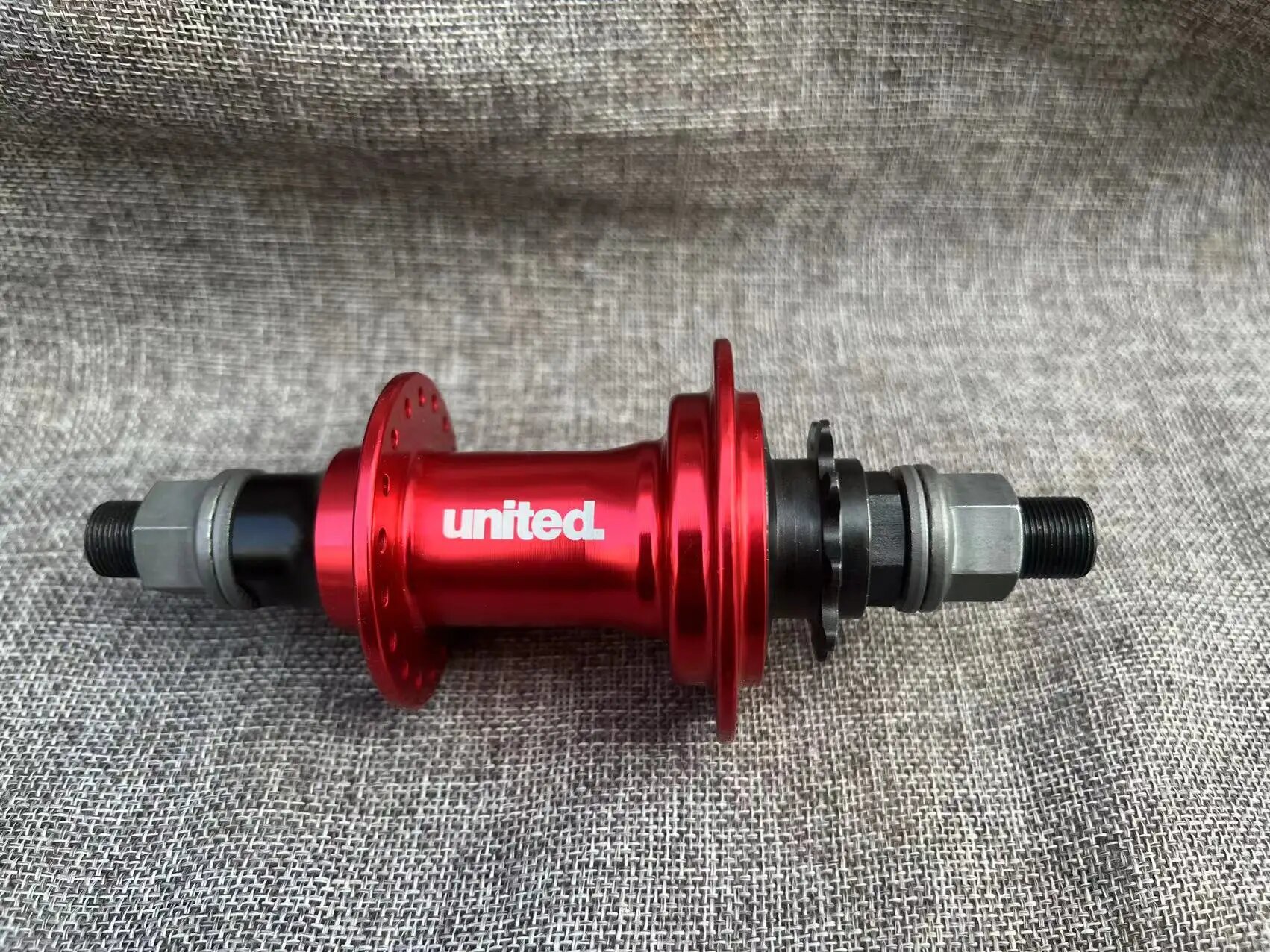 United BMX ступица 36H 9T Красный, red LHD