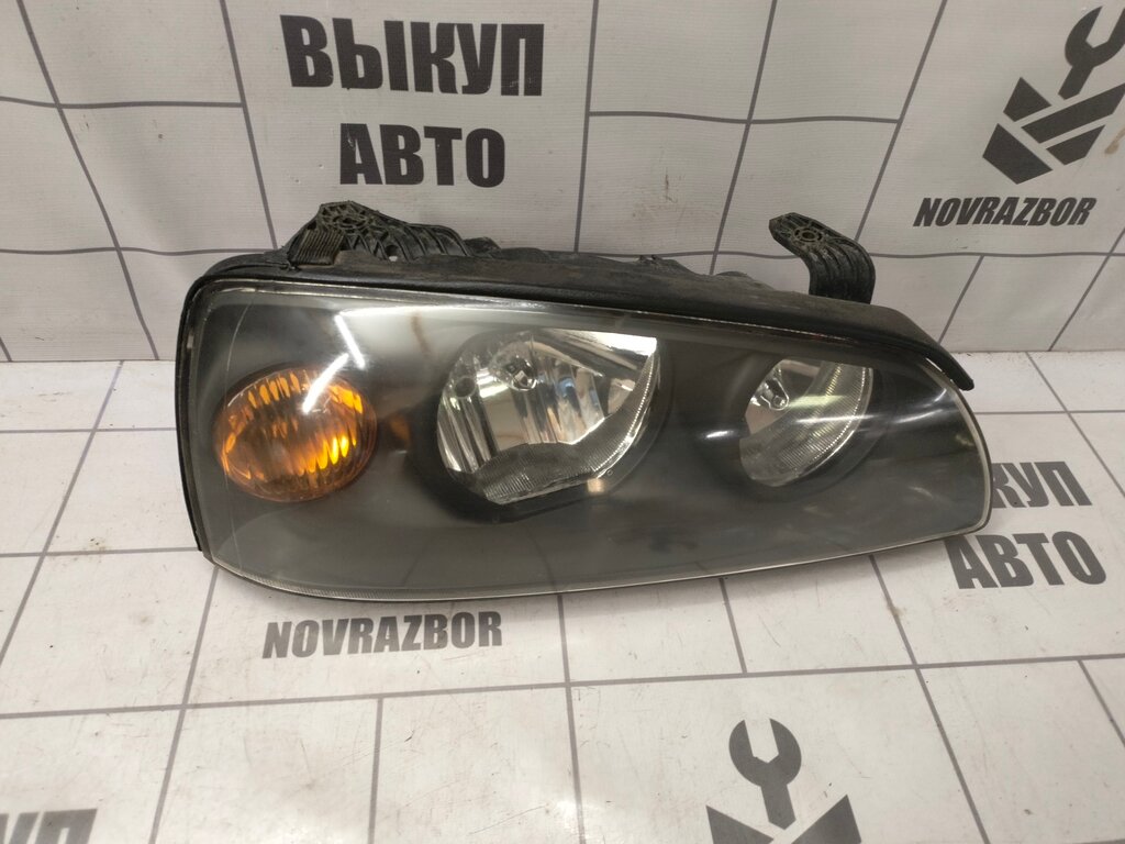 Фара правая Hyundai Elantra 3 00-05