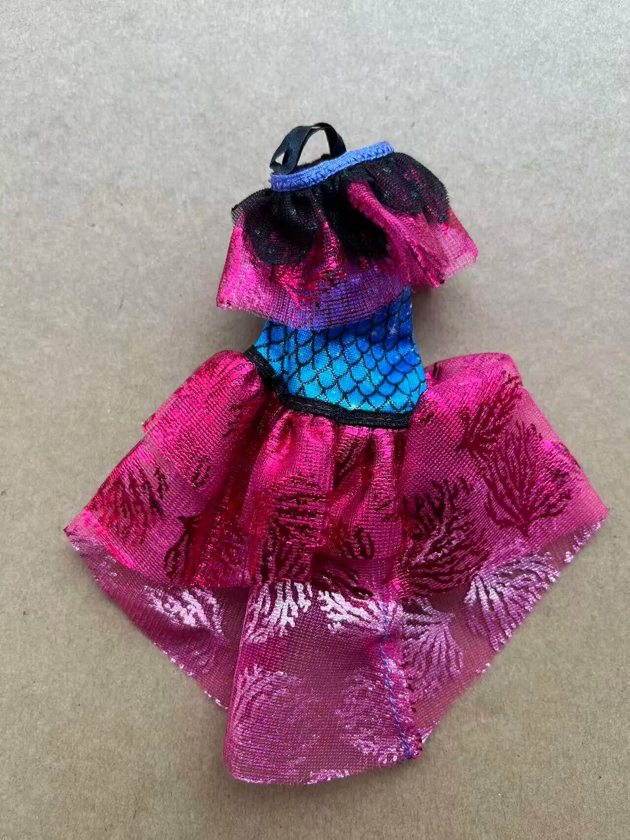 Наряды для кукол Monster Doll NO.2