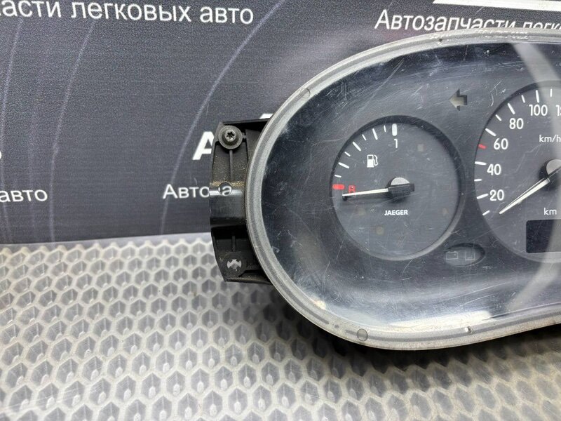 Панель приборов Renault Clio 2002 (1.4 K7JA700) Б/У с пробегом Арт. 21318 — фото 1