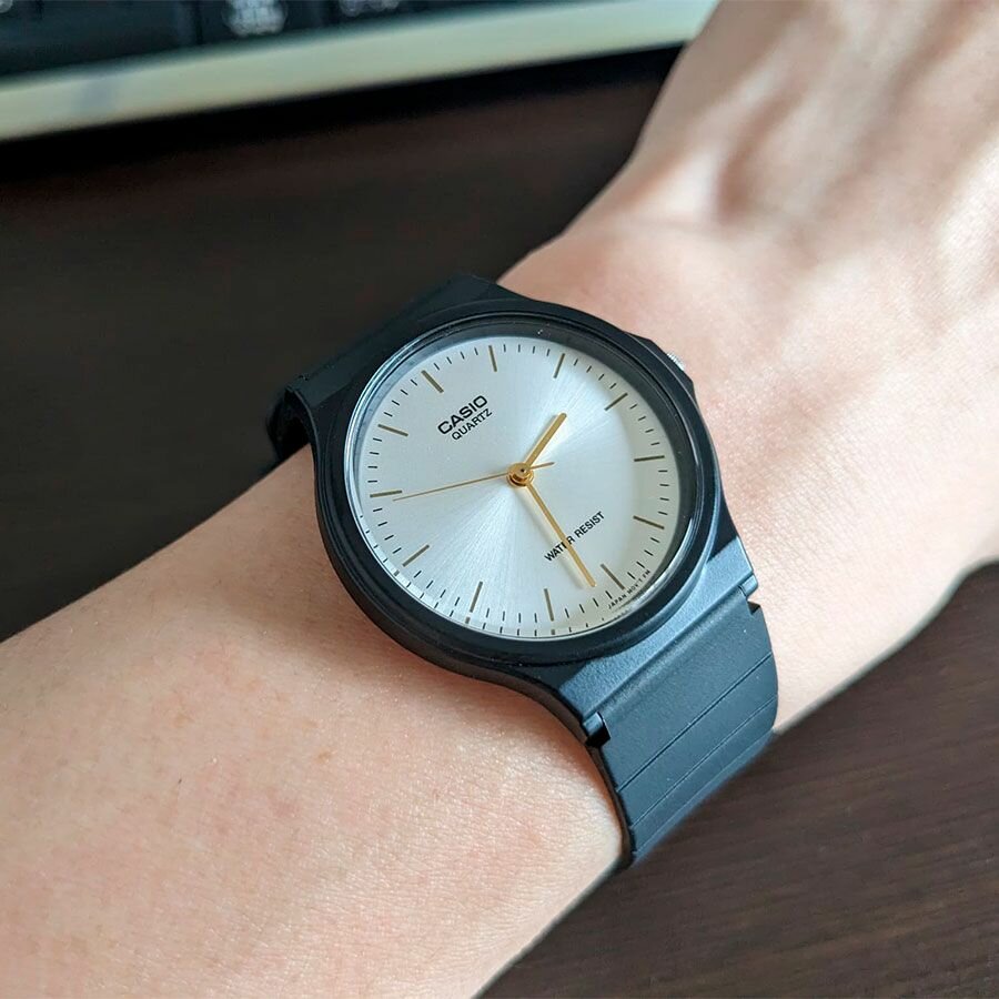 Наручные часы CASIO, серебряный, черный — фото 1