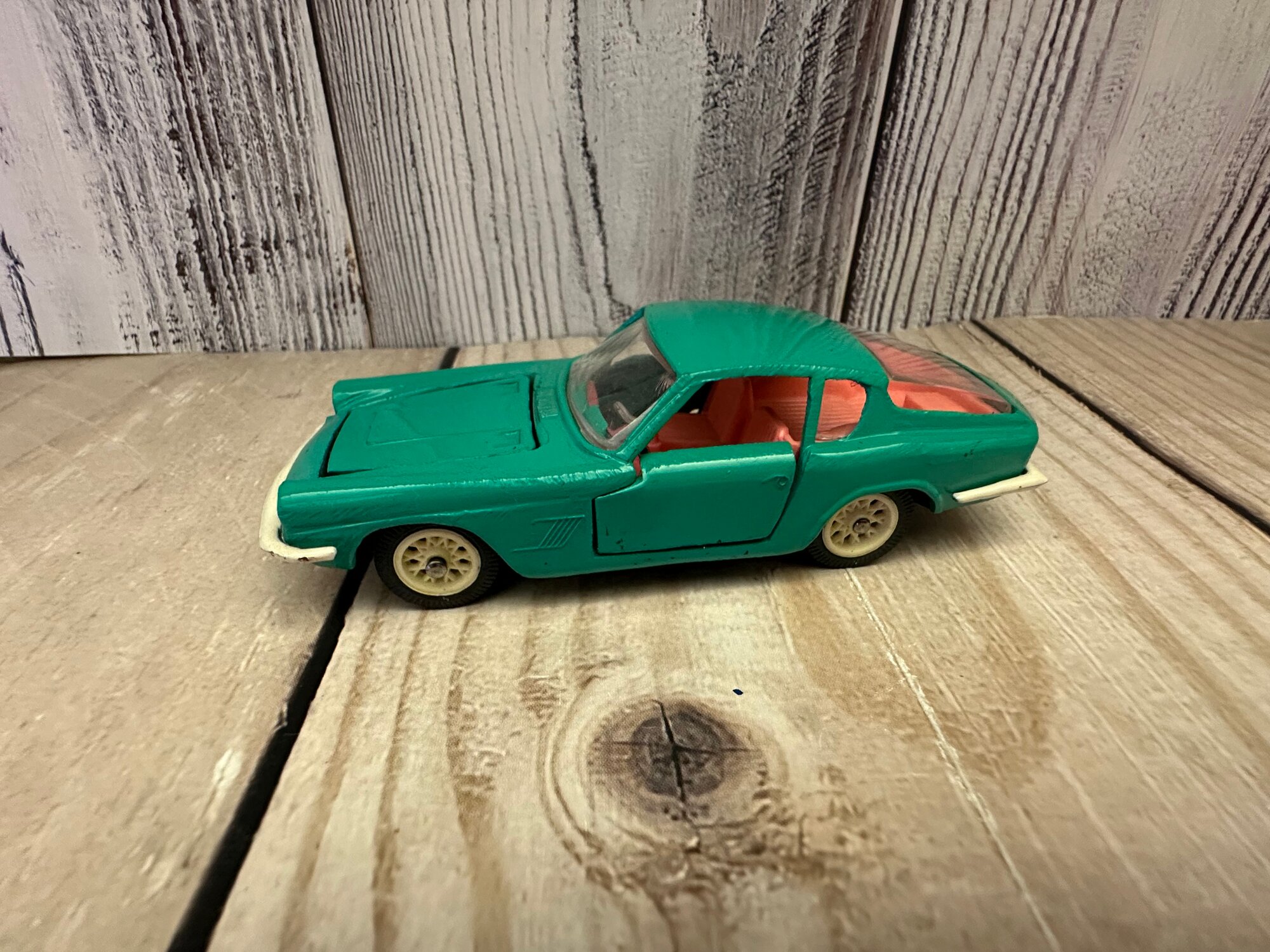 Машинка коллекционная Maseratti мистраль купе ссср 1980 годы отличная