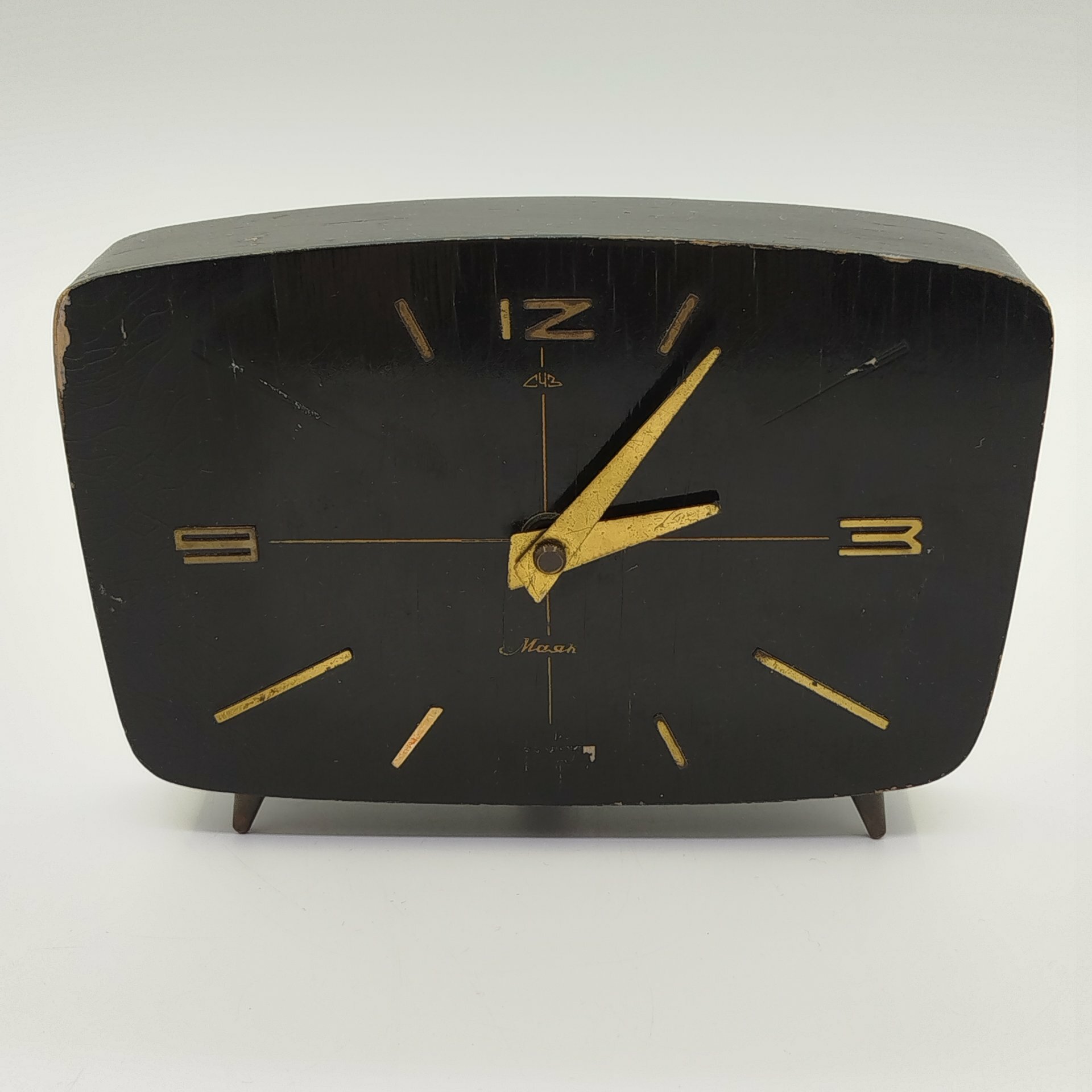 Часы настольные "Маяк", дерево, латунь, лак, Сердобский часовой завод «Маяк»