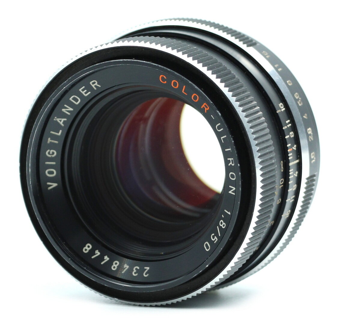 Штатный объектив Voigtlander Color-Ultron 1.8/50mm