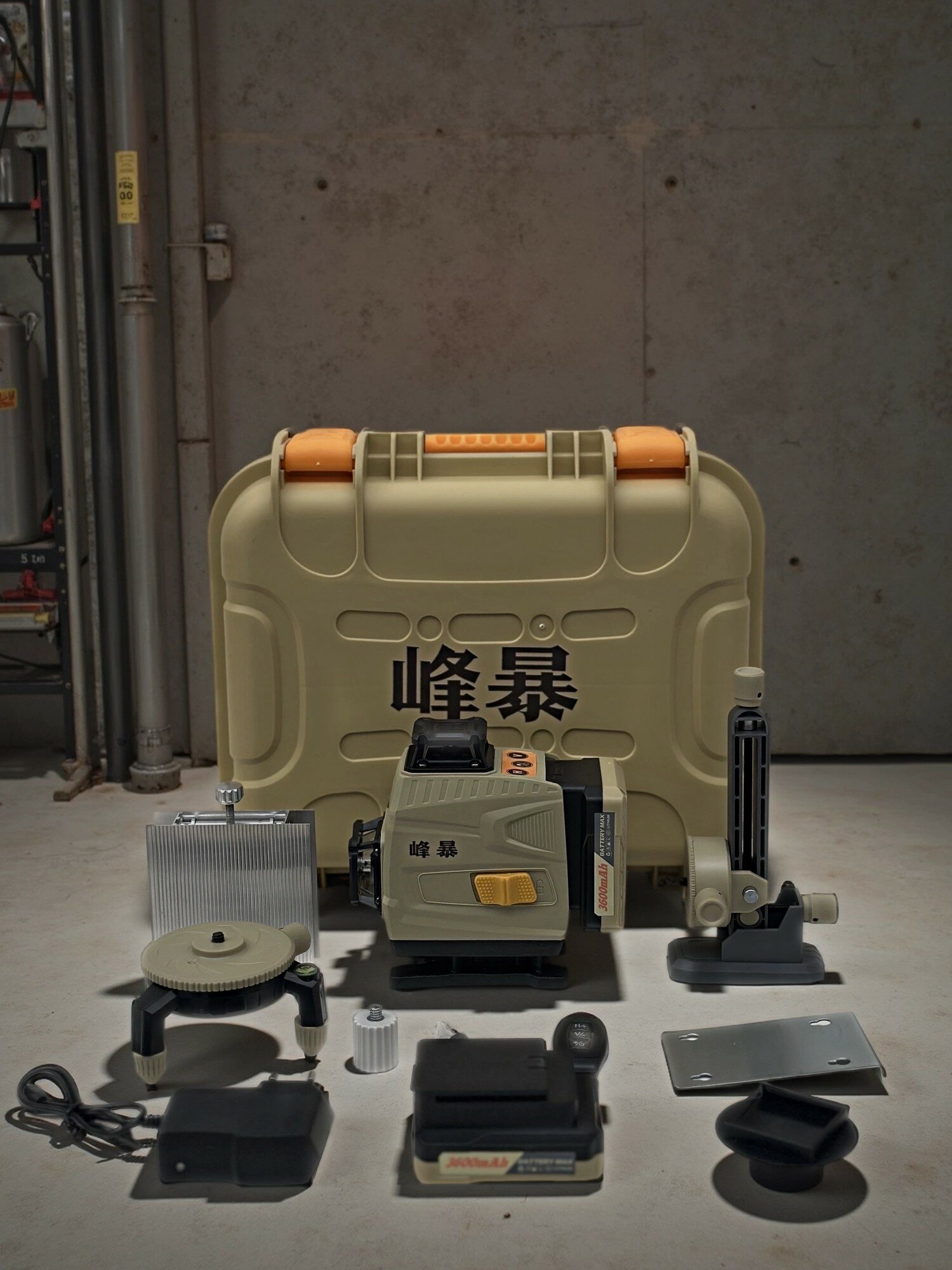 Лазерный уровень / нивелир Feng Bao FB-216, 16 линий, зеленый луч, 4 плоскости, полный комплект, без штатива