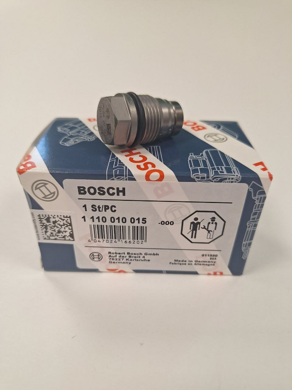 Клапан ограничения давления топливной рампы BOSCH 1110010015 / C397409 / 3974093