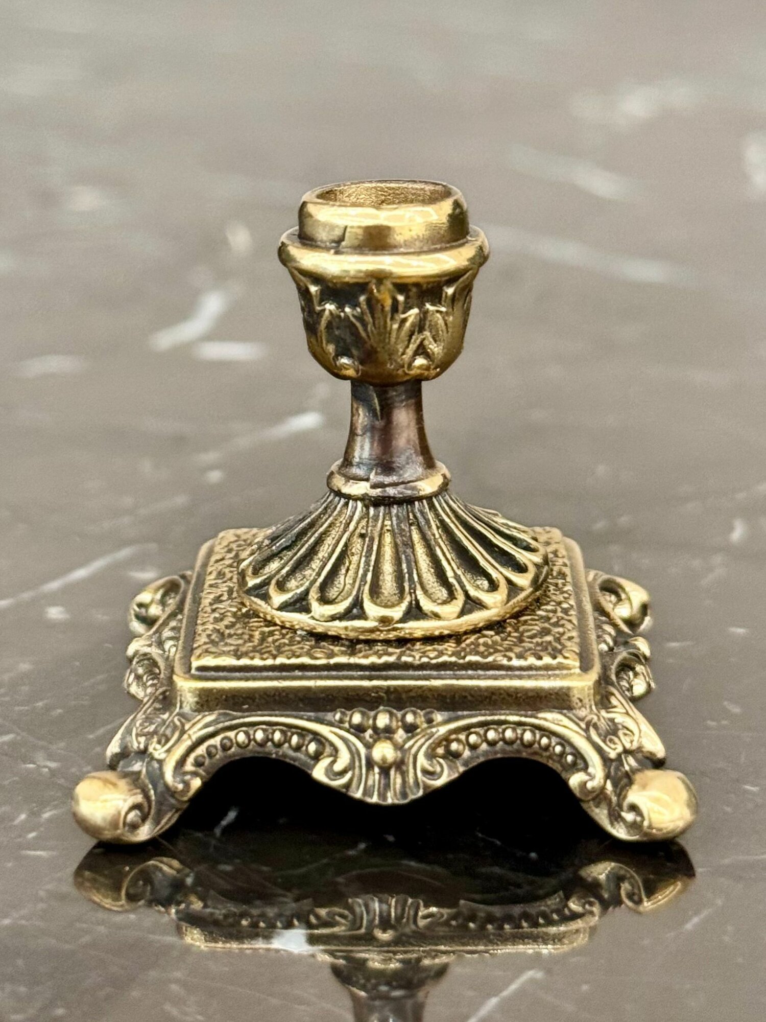 Подсвечник для церковной свечи, церковный для тонкой свечи, d - 8,7 мм, из бронзы1 шт.