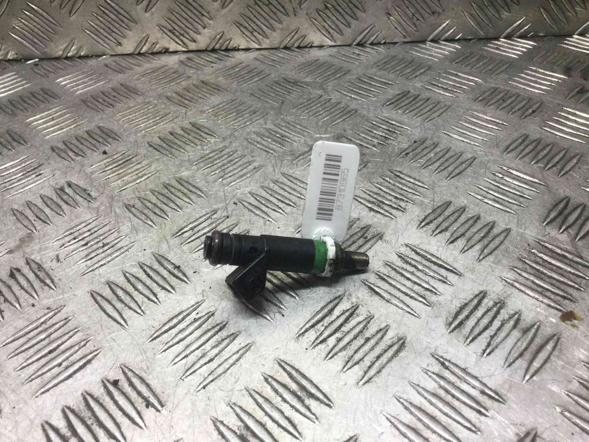 Б/У Форсунка Ford Focus 2 поколение (2005-2008) 2009 г.