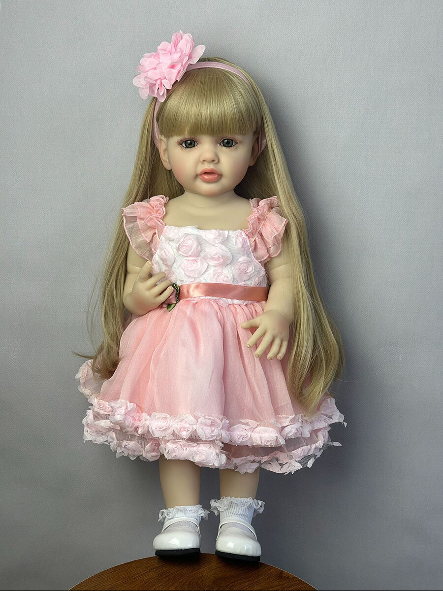 Кукла Реборн "Сабрина", силикон, 55см, с одеждой, магнитная соска, бутылочка