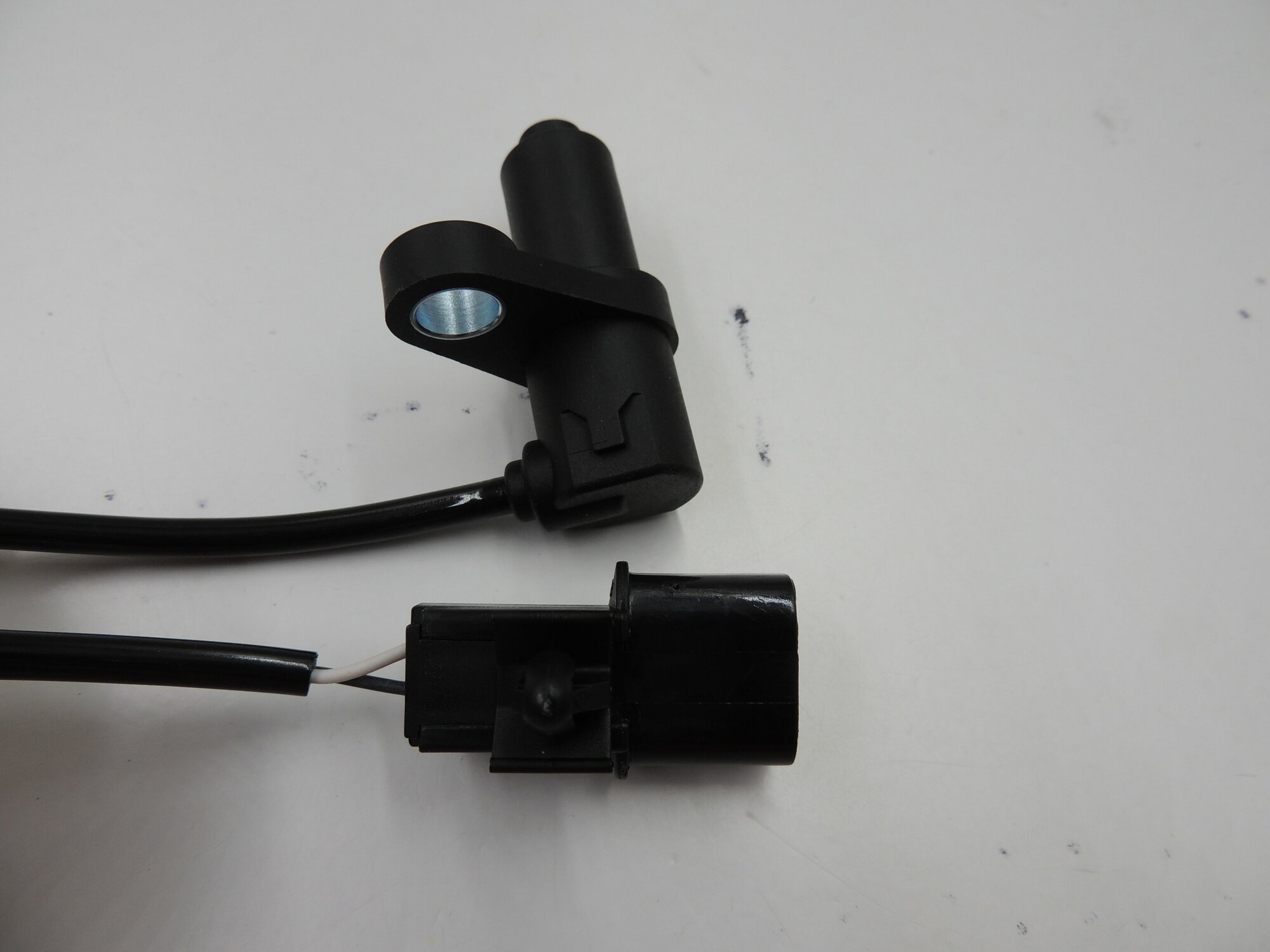 Датчик ABS MN102573 Mitsubishi