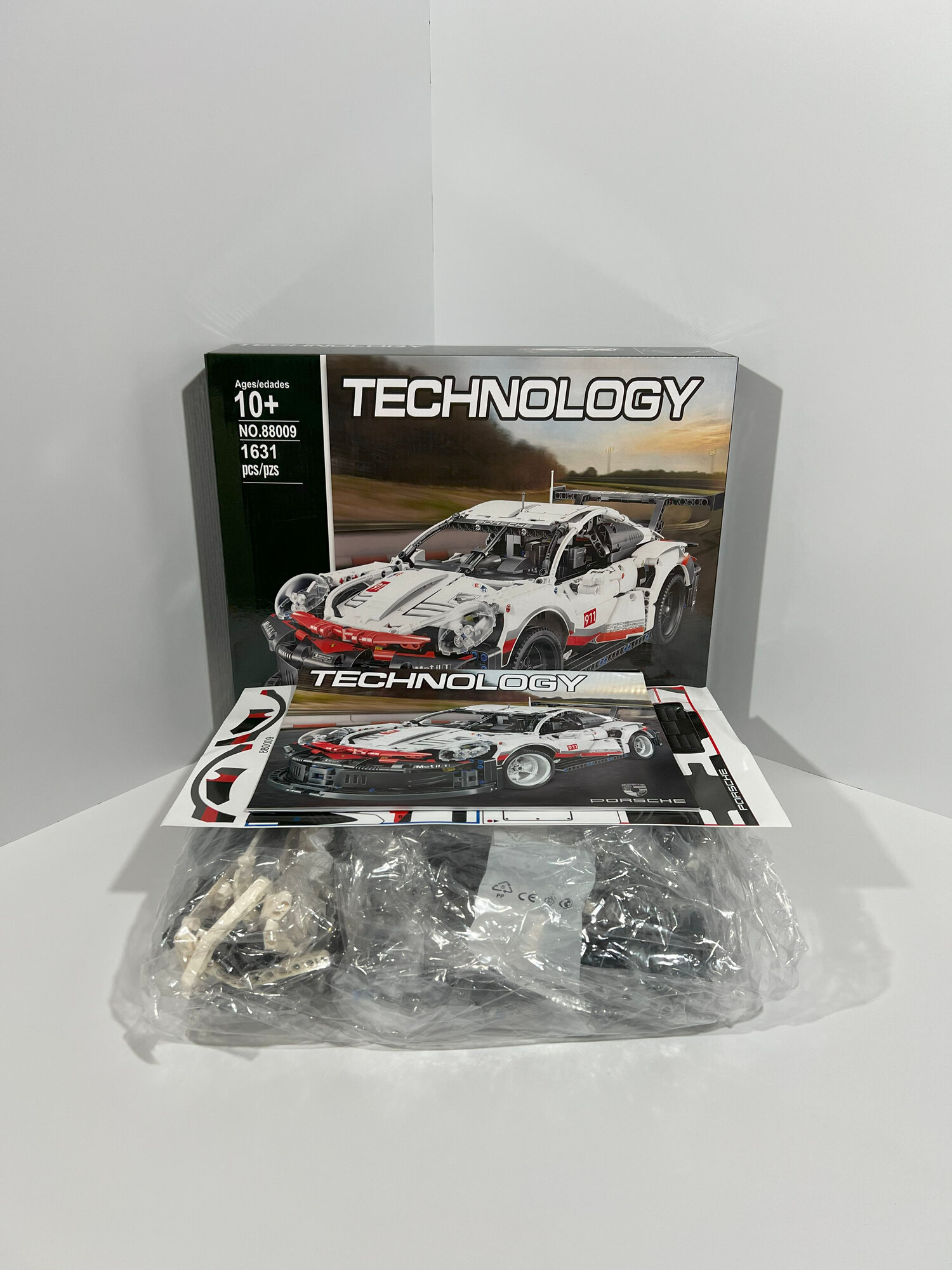 Конструктор Техник Порше 911 RSR / Technic Porsche / 1630 деталей