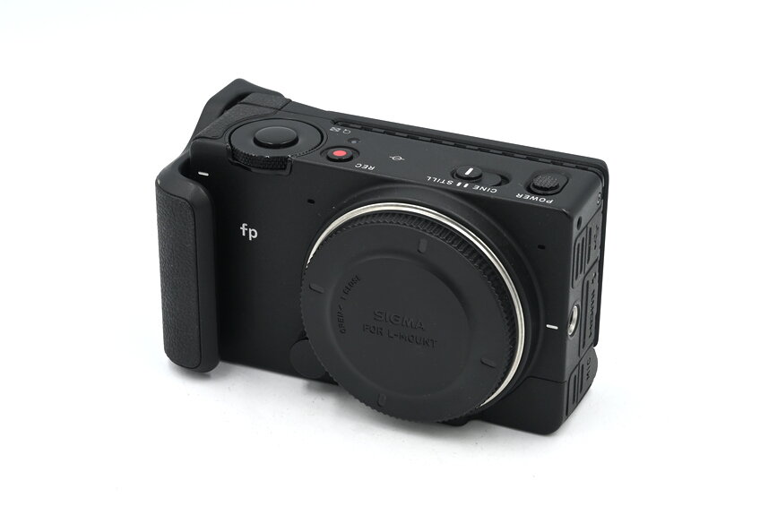 Беззеркальный фотоаппарат Sigma fp Body