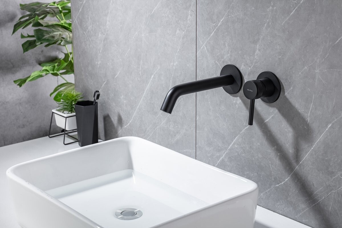 Смеситель для раковины Allen Brau Priority 2.0 5.31030-31 черный матовый