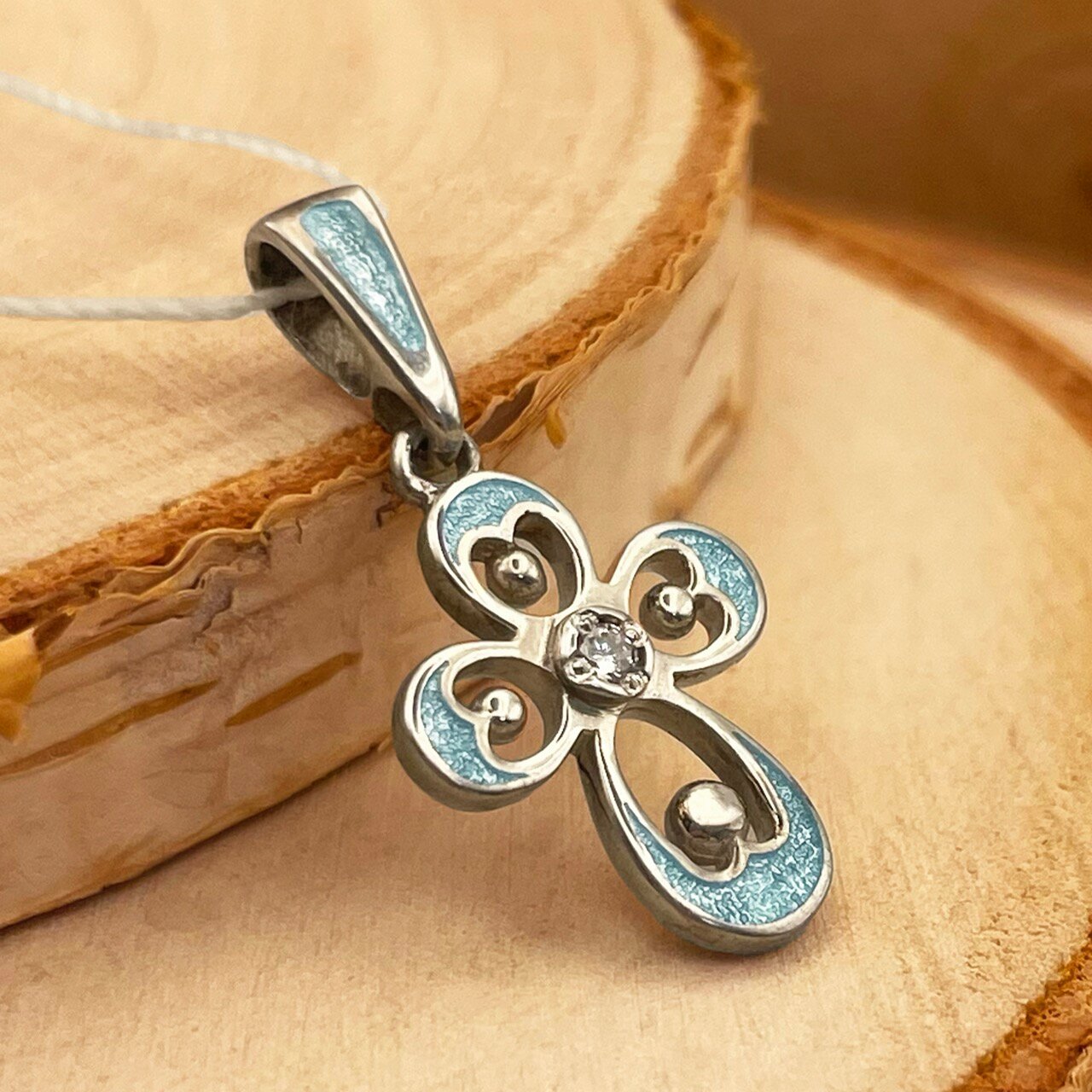 Крестик Русские Мастерские, серебро, 925 проба, чернение, оксидирование, эмаль, фианит