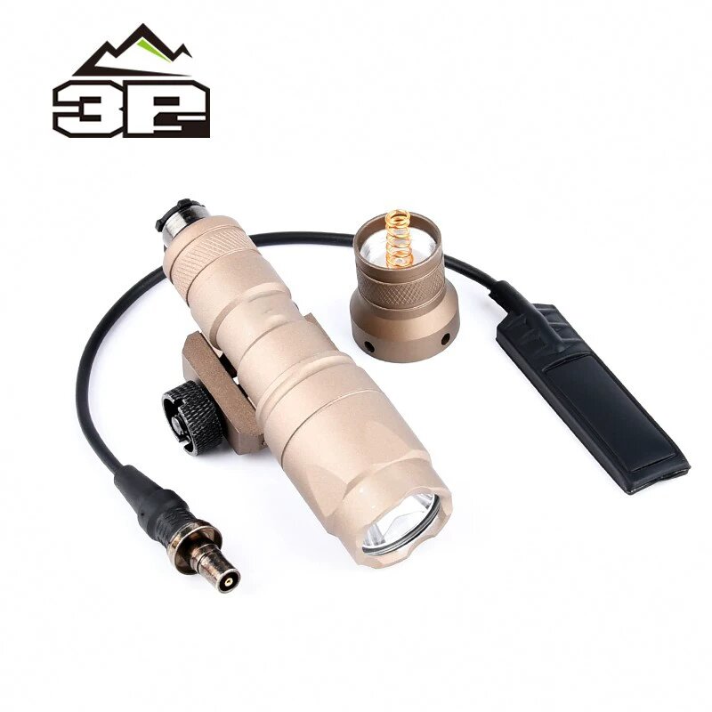 M300A khaki takticheskiy LED fonaрь bez vyrezki