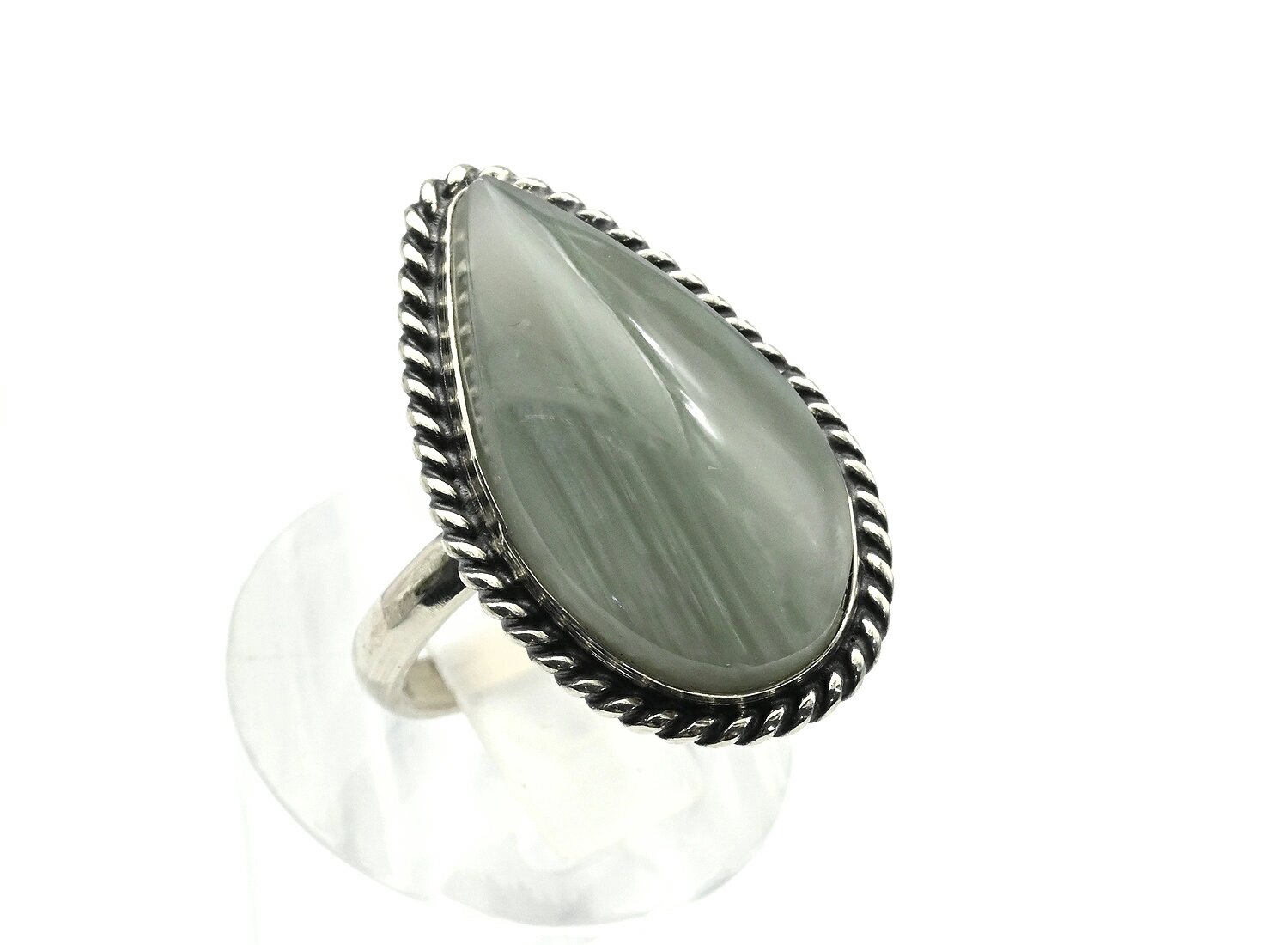 Кольцо, кошачий глаз