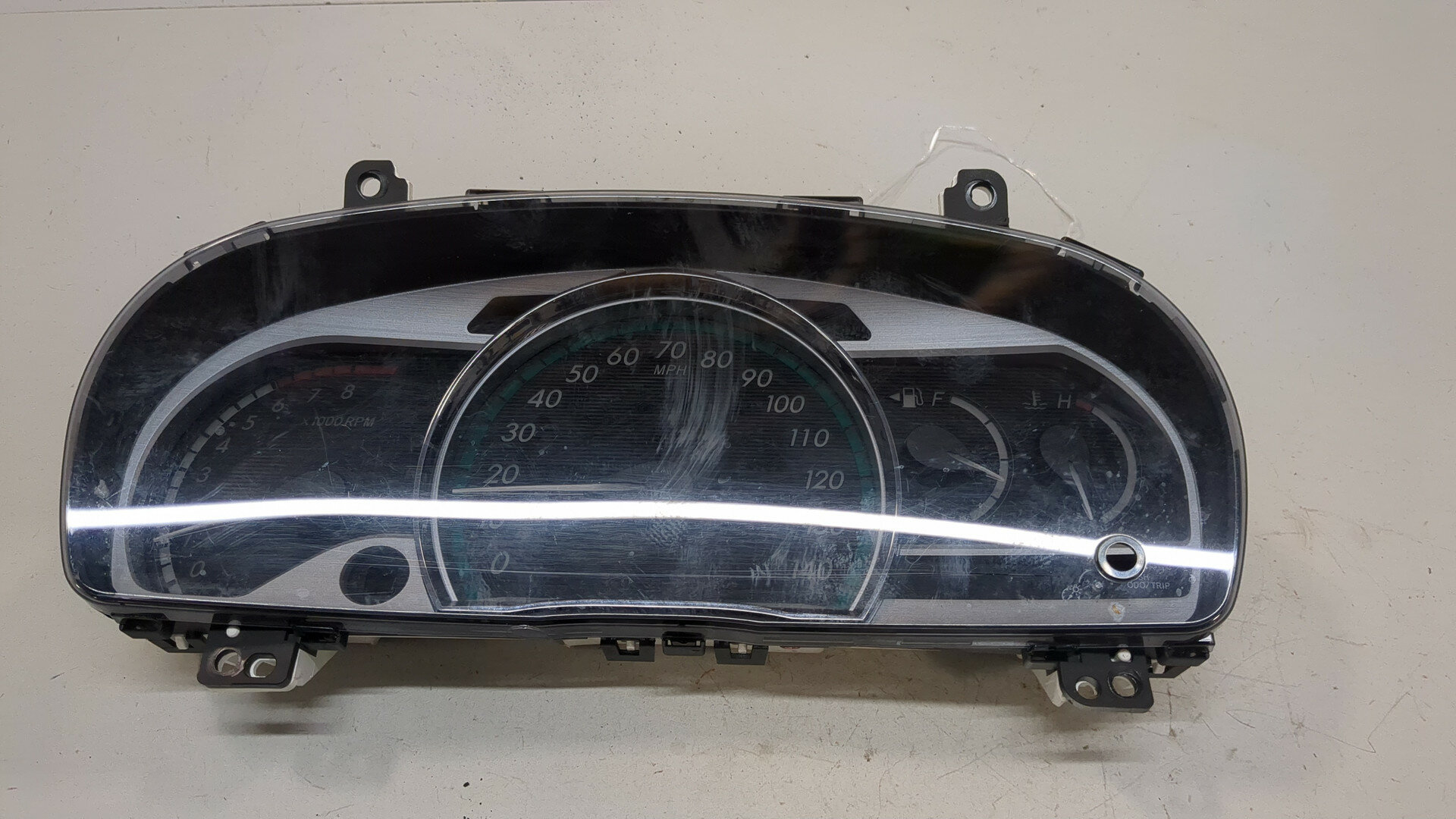 Приборная панель Toyota Venza Б/У